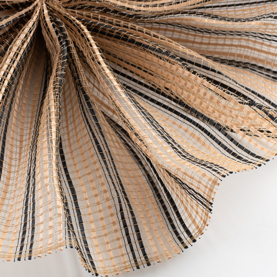 10" Horizontal Wide Strip Mesh: Natural & Black