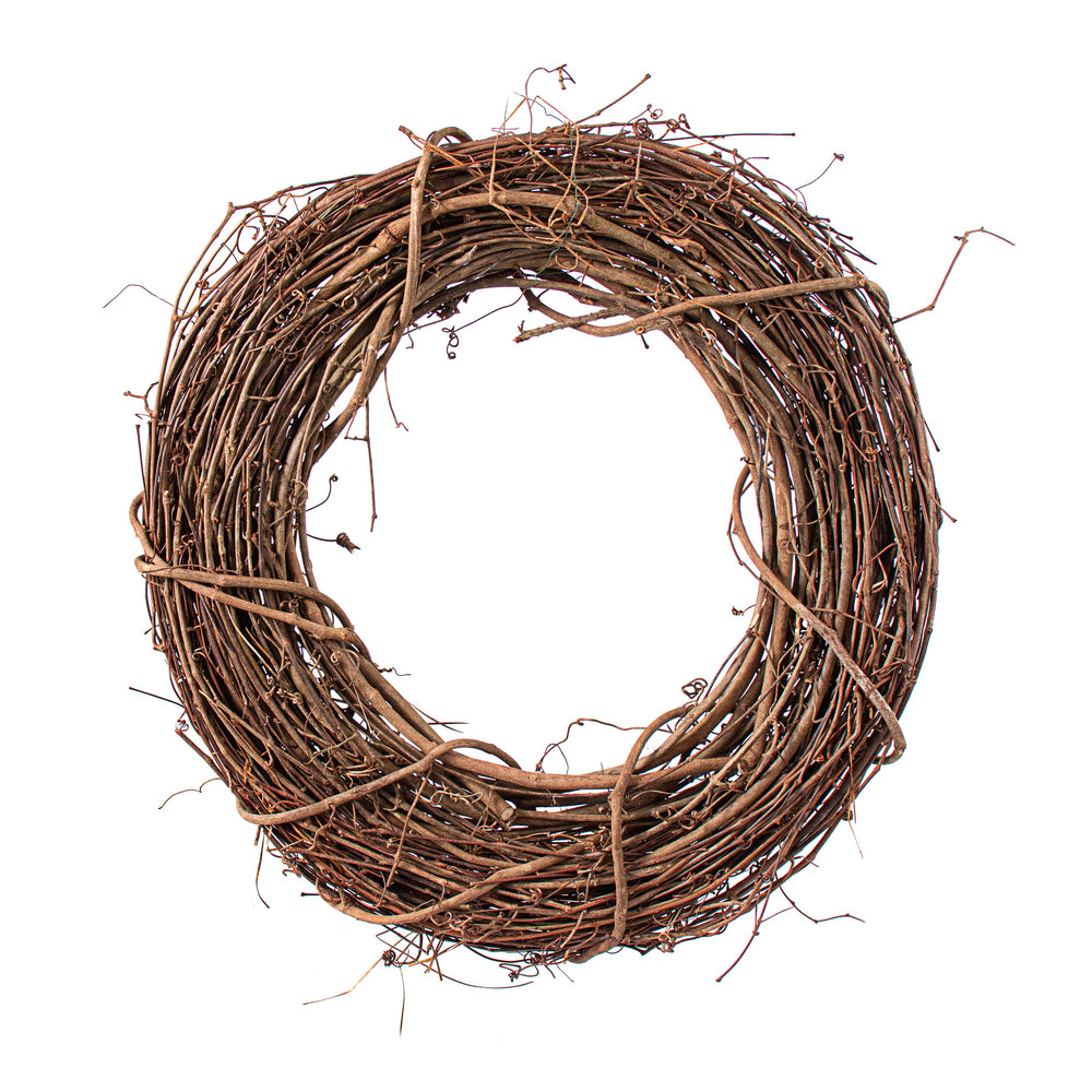 16" Natural Grapevine Wreath: Round